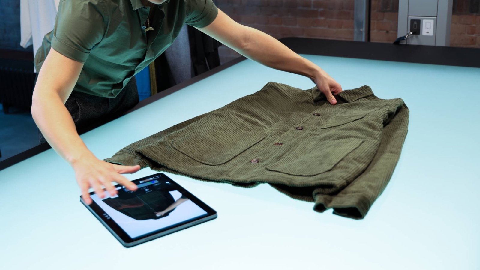 Profoto Horizontal for flat lay photography - Profoto